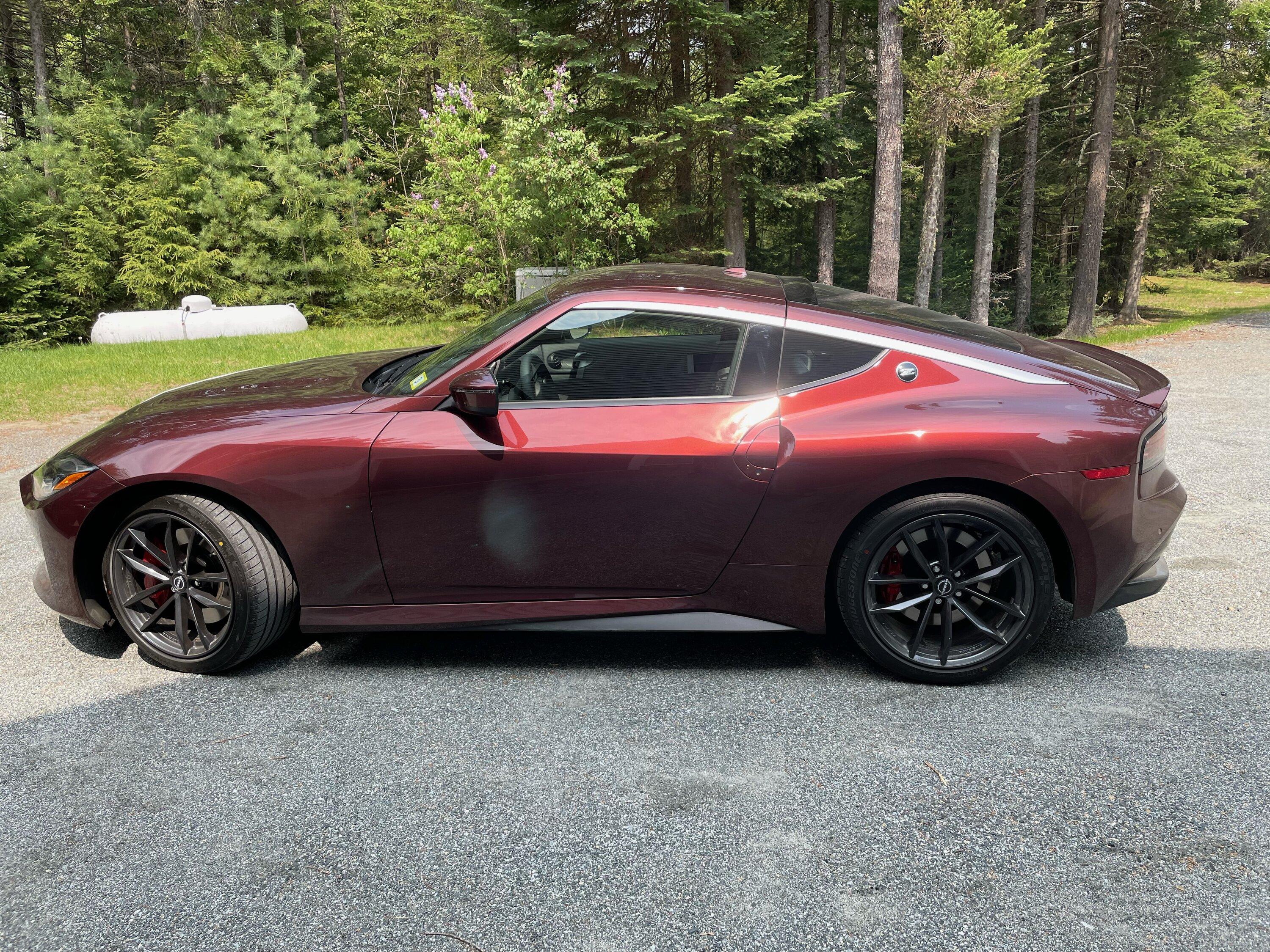 ROSEWOOD METALLIC Nissan Z Color Pics & Club | Page 7 | 2023+ Nissan Z ...