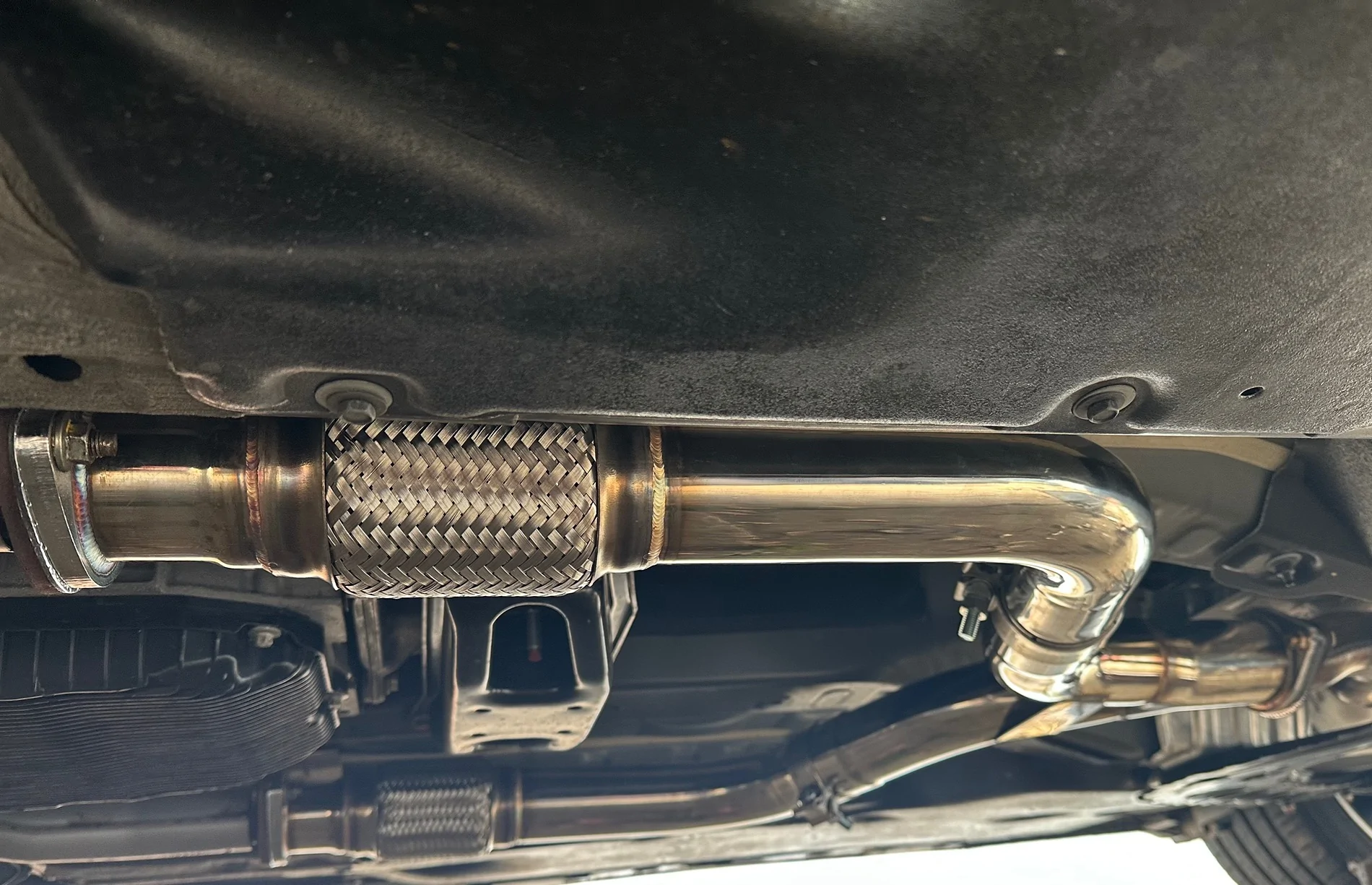 EOS 2.5 inch Axle Back Exhaust with 4 inch tips installed | 2023 ...
